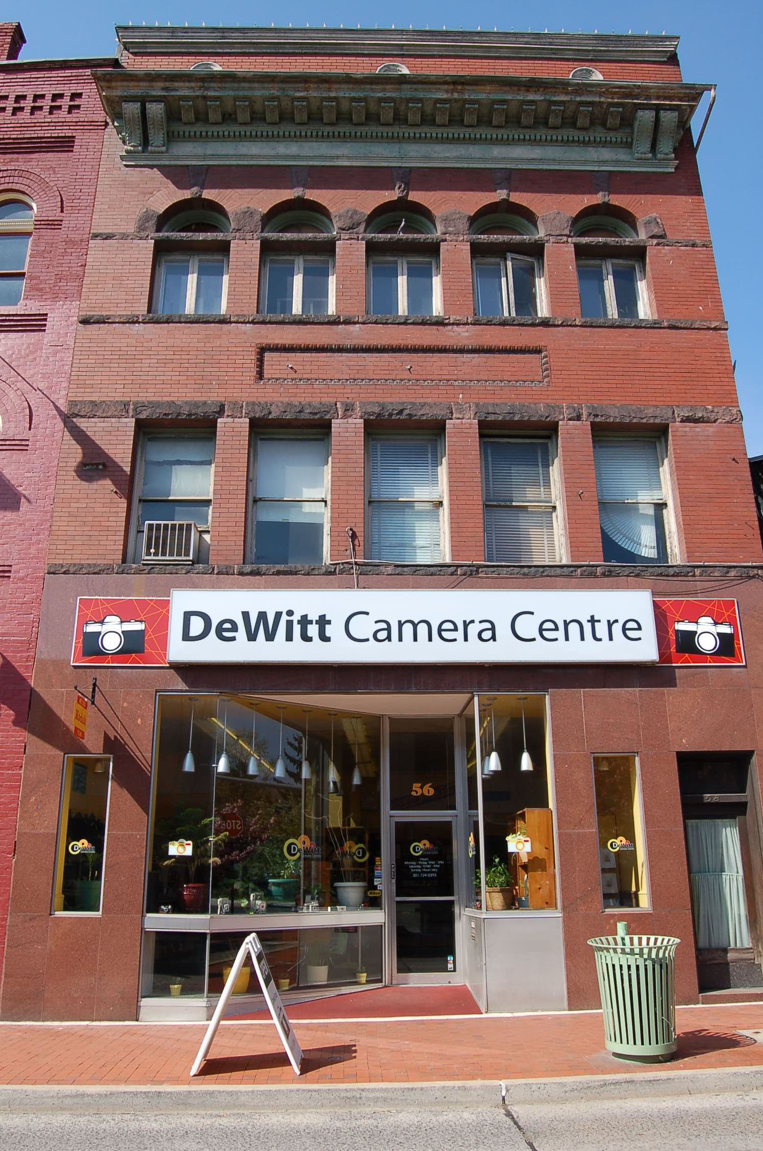 Locations Hub - DeWitt Camera Centre