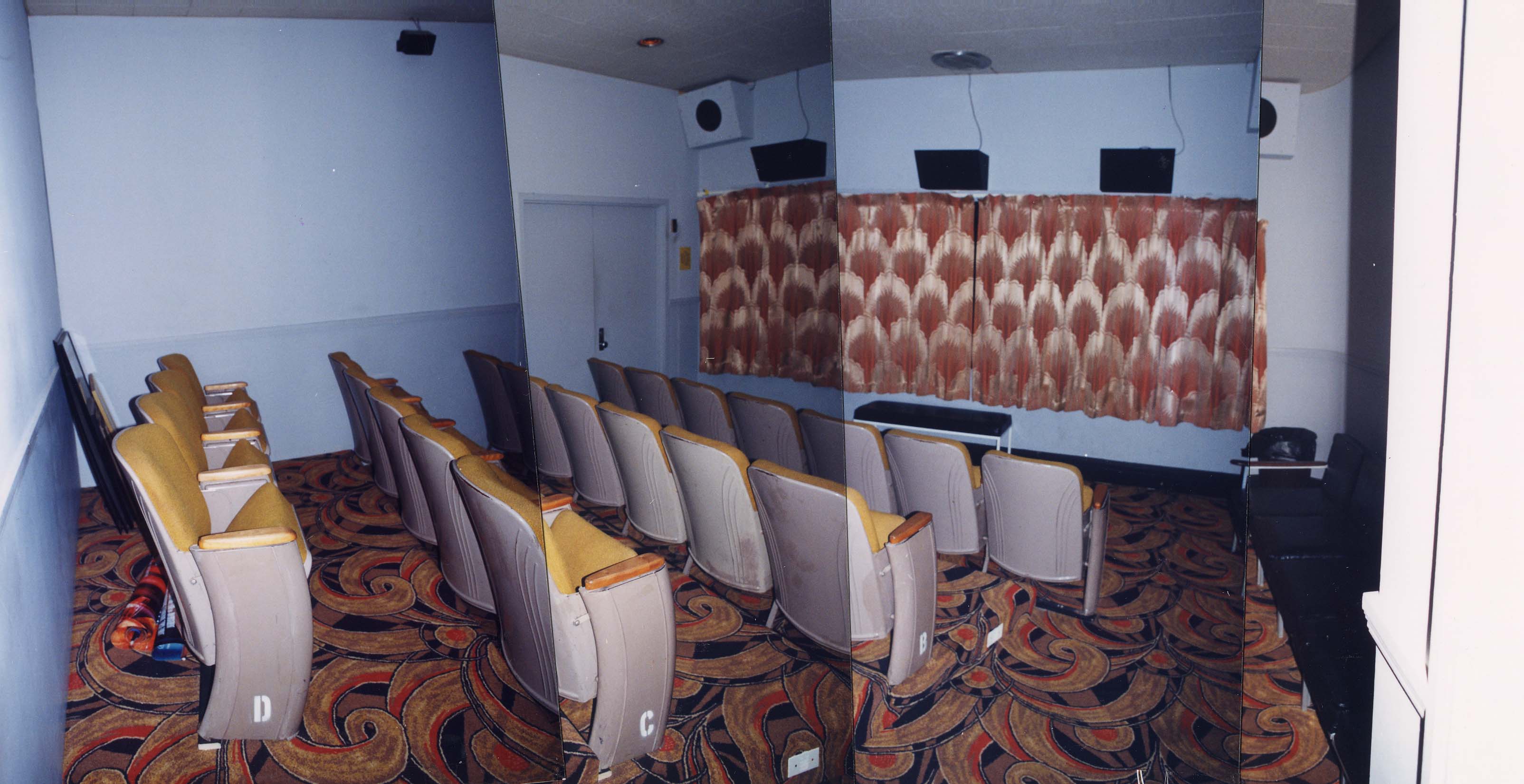 Locations Hub - Senator Theatre