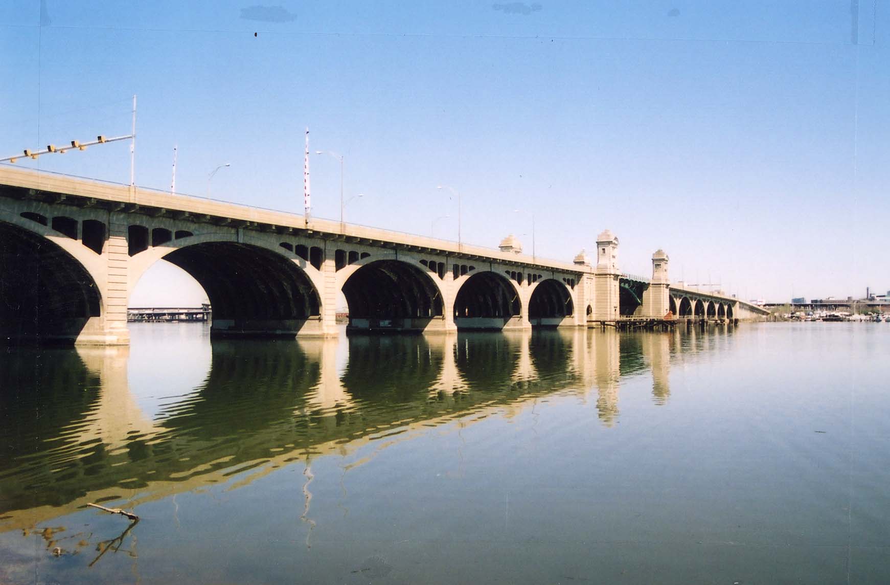 Locations Hub - Hanover Street Bridge, View from Harbor Hospital ...