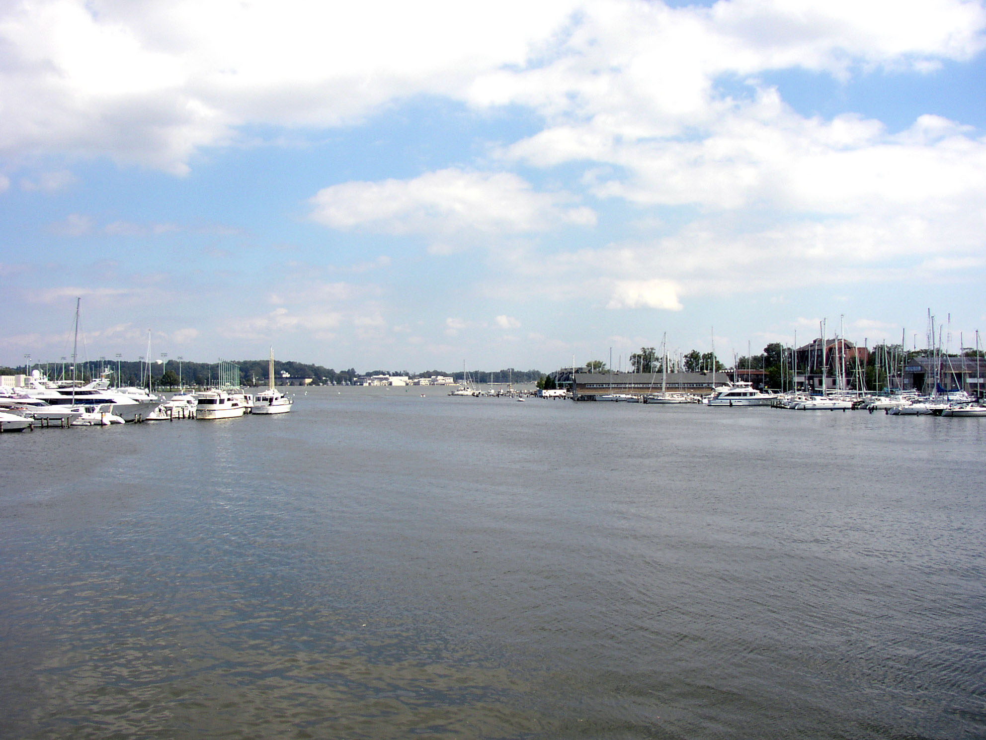 Locations Hub - Annapolis, Waterfront