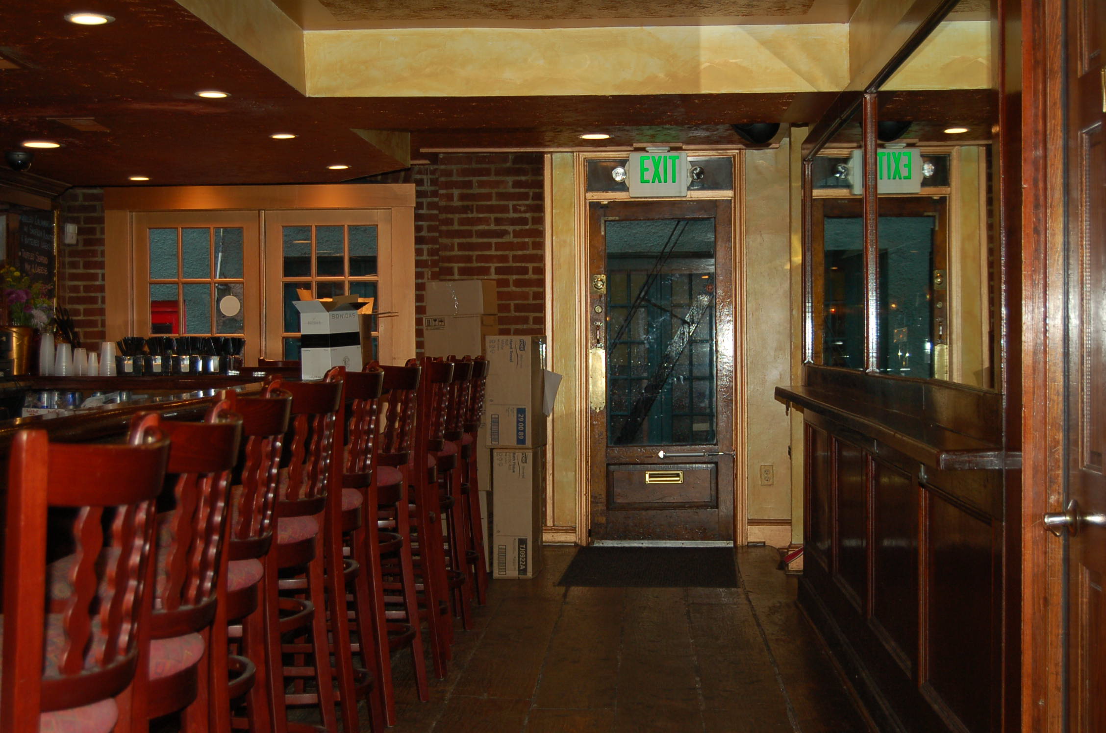 Locations Hub - Sky Lounge Baltimore