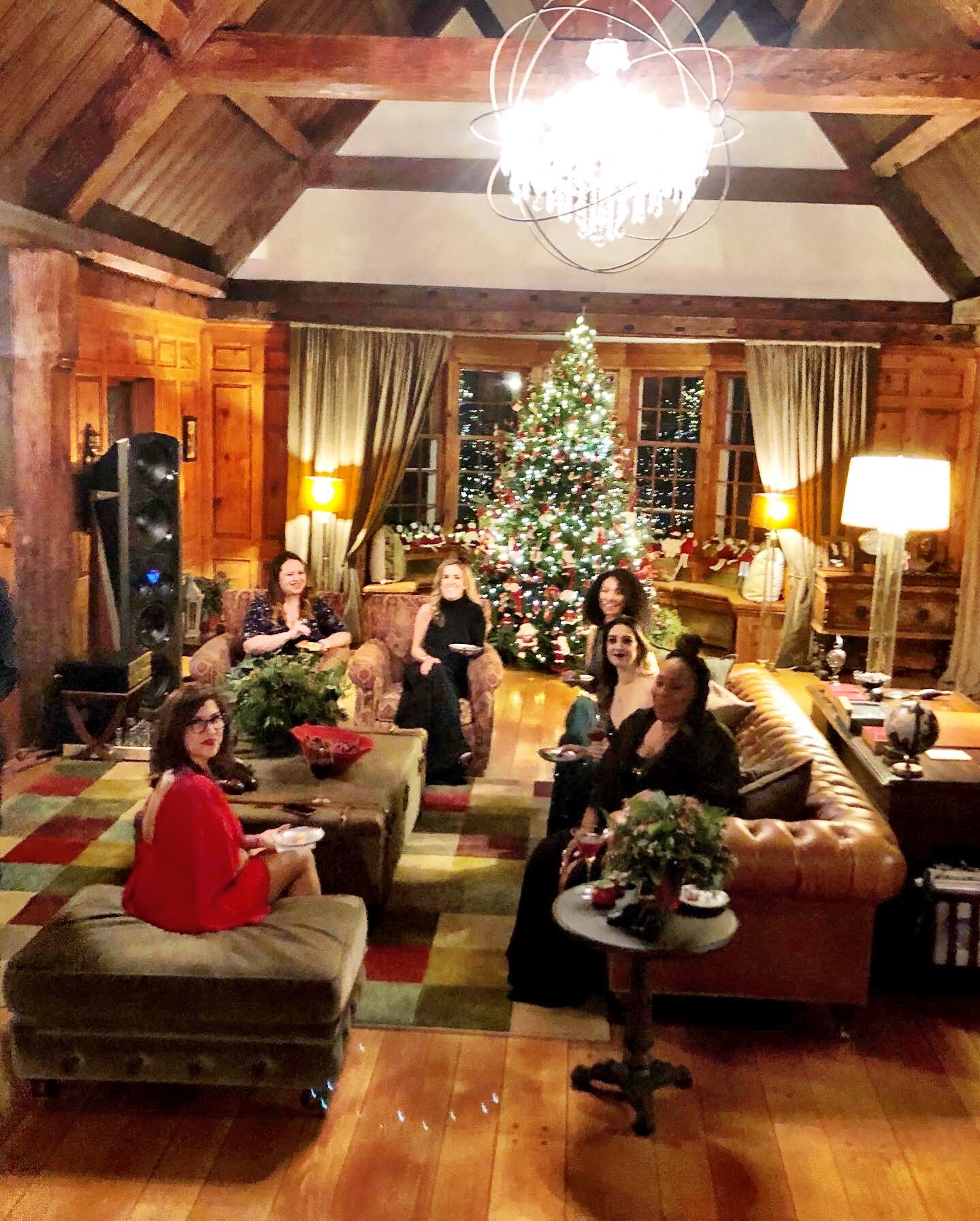 Locations Hub - Timberlawn Estate