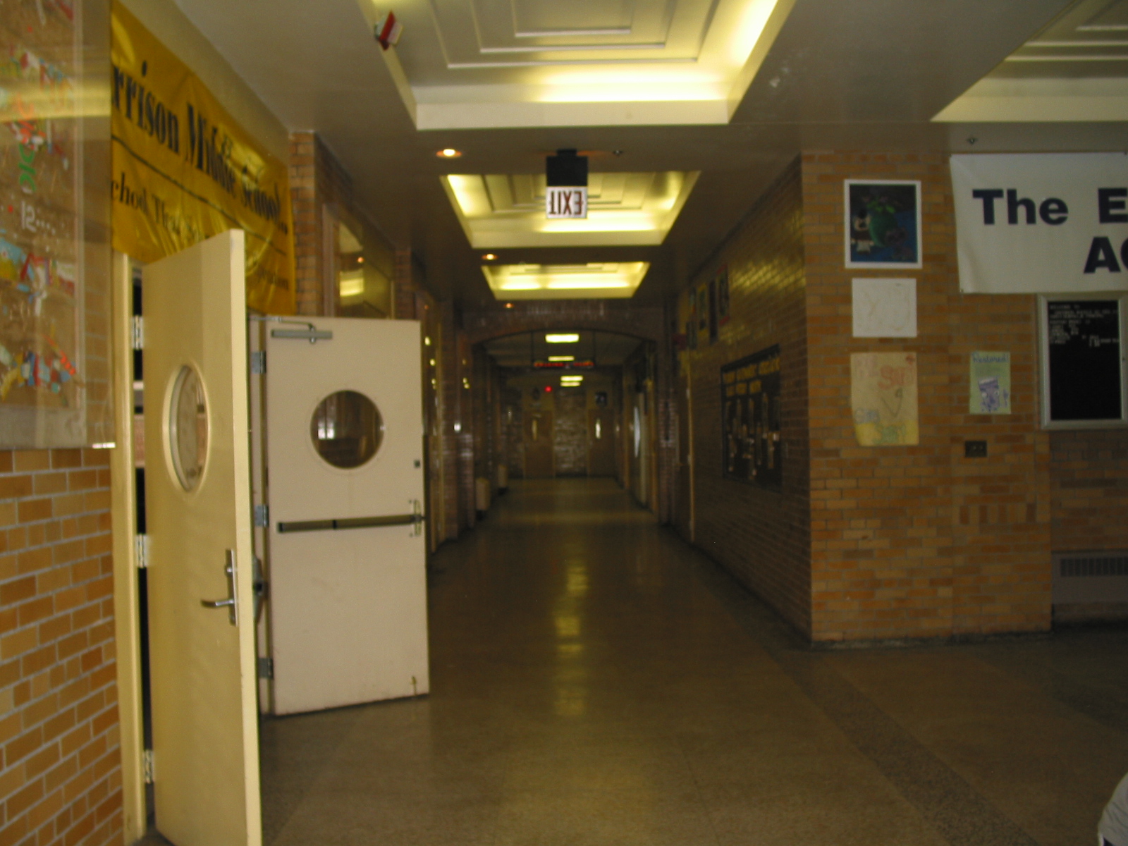 Locations Hub - Garrison Middle School Interior