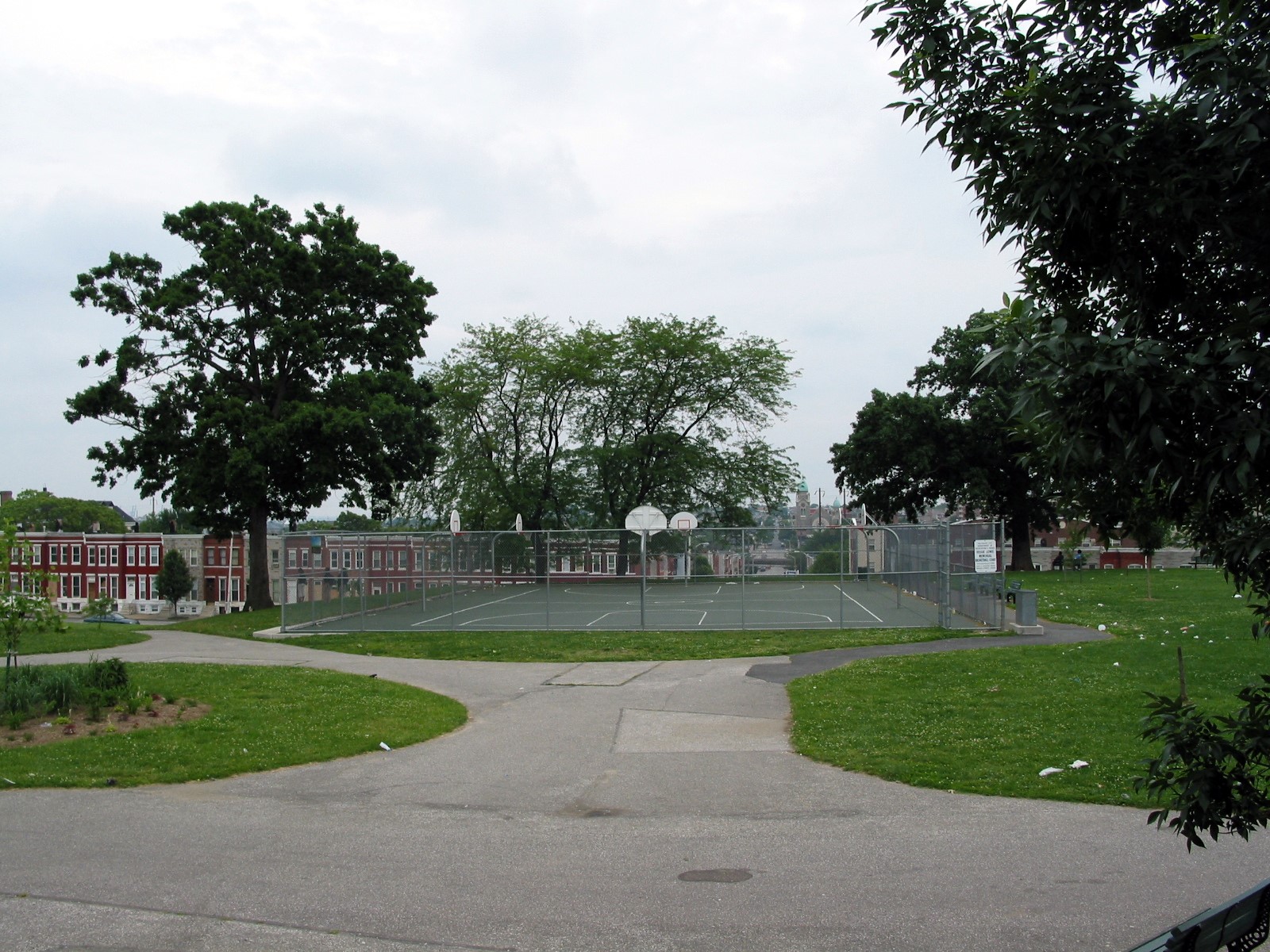 Locations Hub - Reggie Lewis Memorial Basketball Court/Collington Square